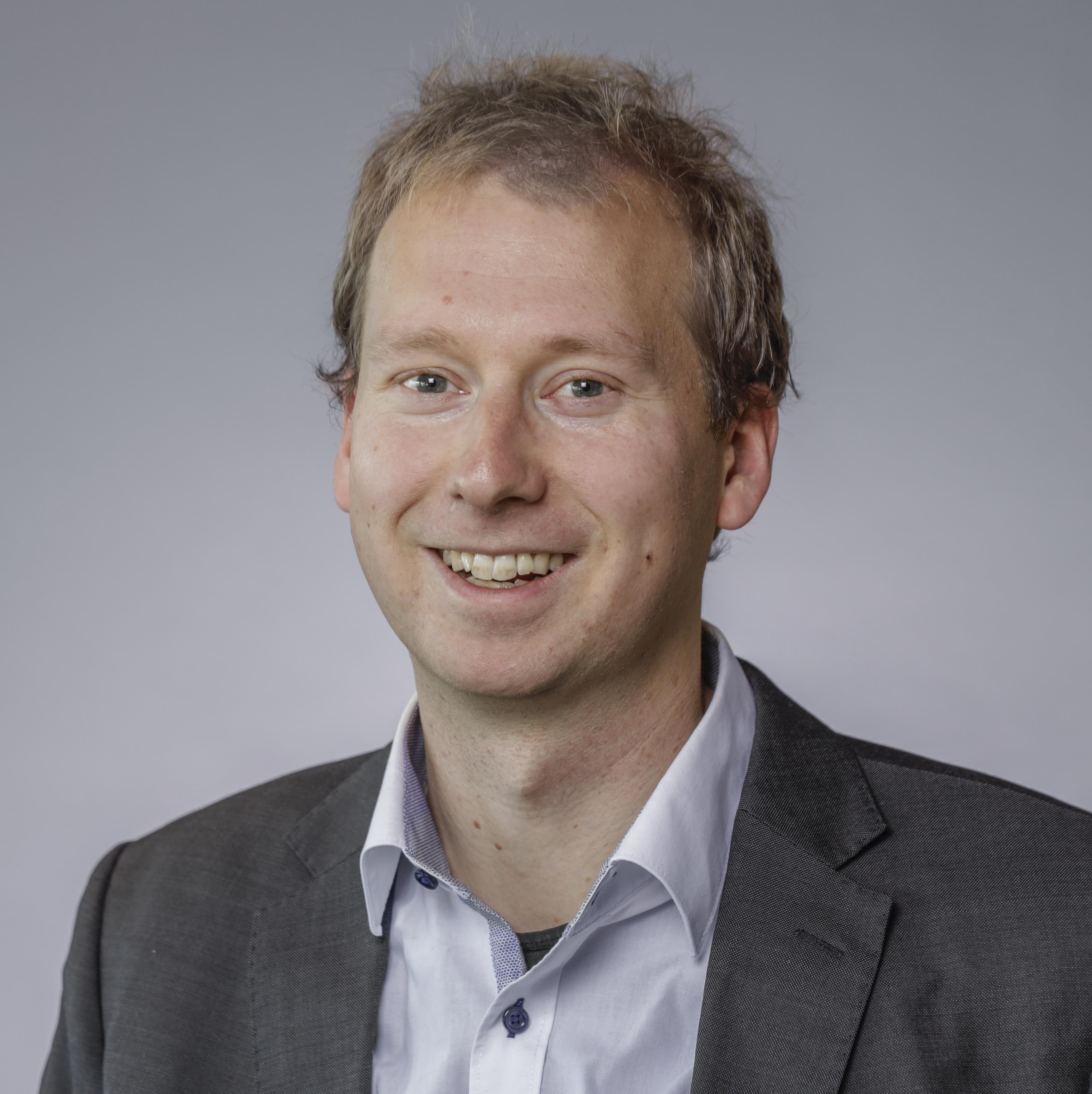 Hybrid Models Combining Machine Learning and Physical Knowledge - SINTEF