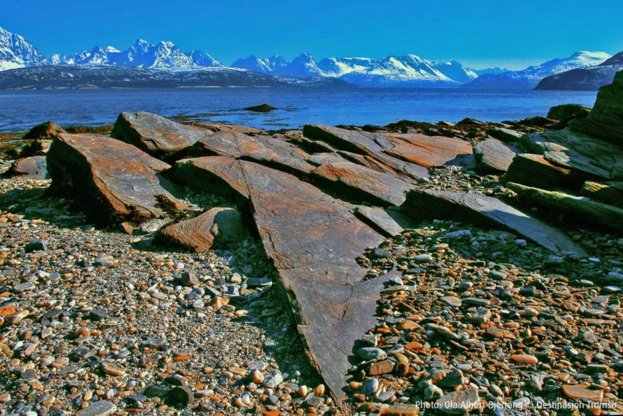 Malm og mineraler gir muligheter i nord - SINTEF