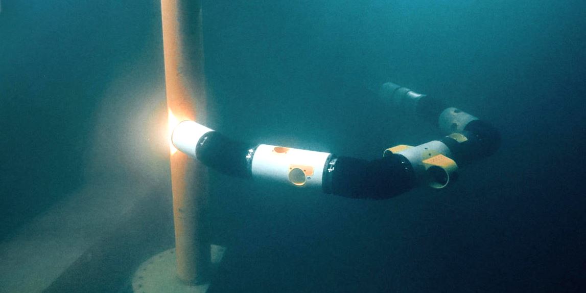 Snake robot ready to go on watch in the deep seas - SINTEF