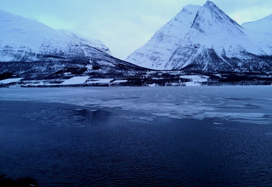Fjord ice can have a great impact on local communities - SINTEF